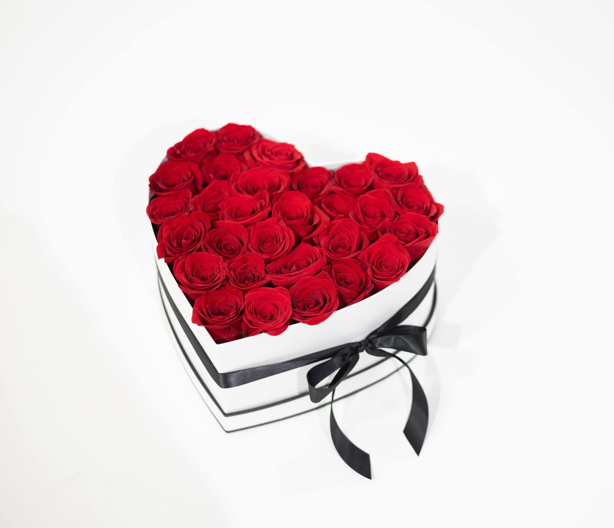 Luxury Heart Box – Greenery Flower Shop